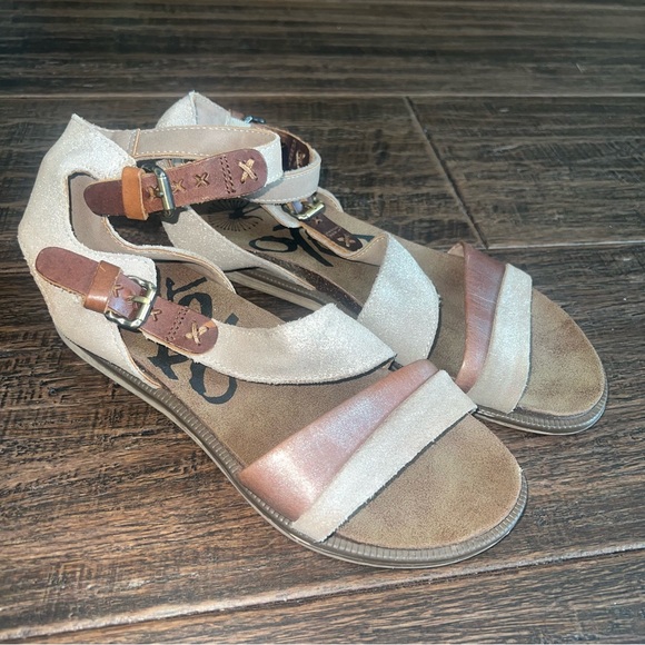 OTBT | Shoes | Otbt March On Sandal In Grey Silver 6m New | Poshmark